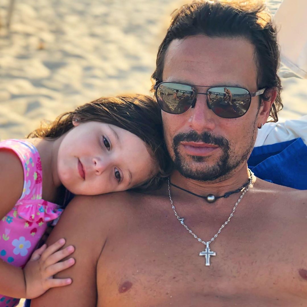 Tras la reconciliación, el marido de Floppy Tesouro se irá de ...