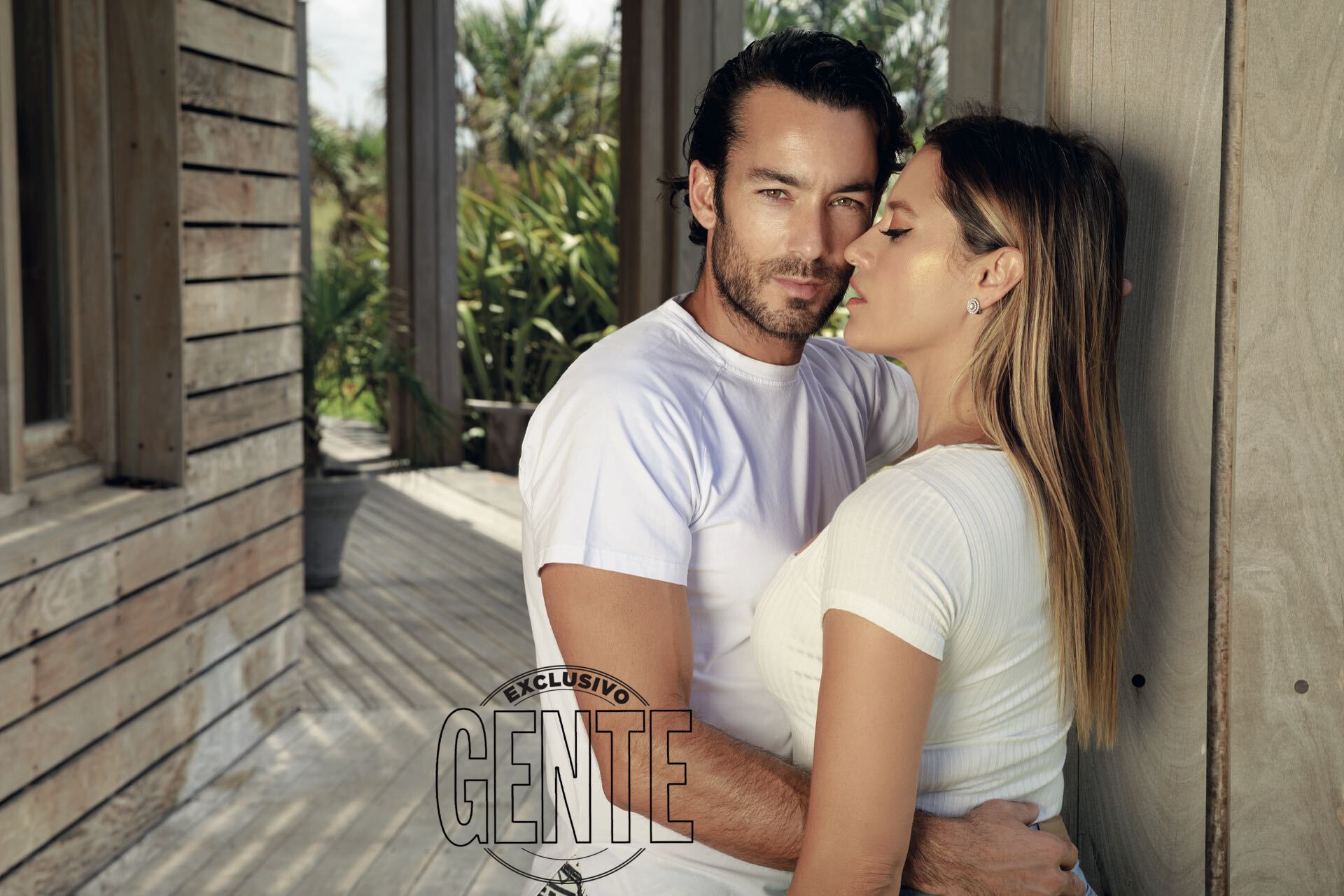 Aaron Diaz Y Su Hija