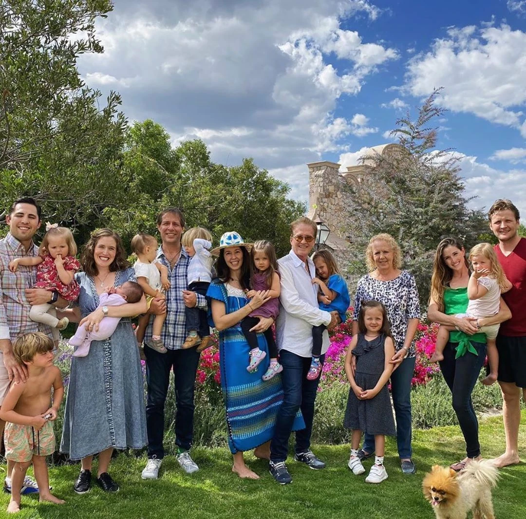 Emmanuel: así está hoy y así presenta a sus nueve nietos – GENTE Online