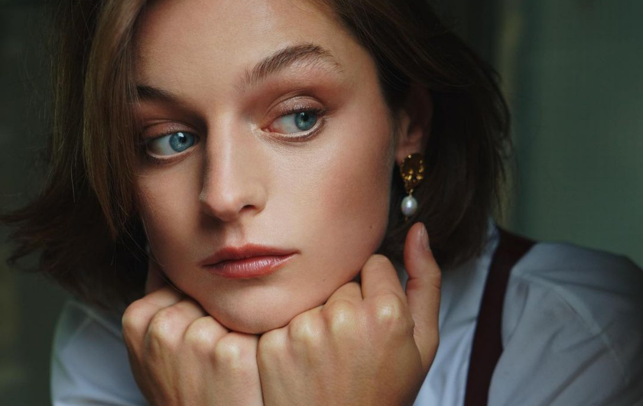 Así era la vida de Emma Corrin antes de triunfar como Lady Di en ‘The ...