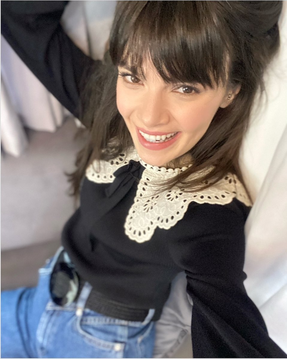 Sinem Ünsal, Nazli en 'Doctor Milagro', habló del éxito de la serie en ...