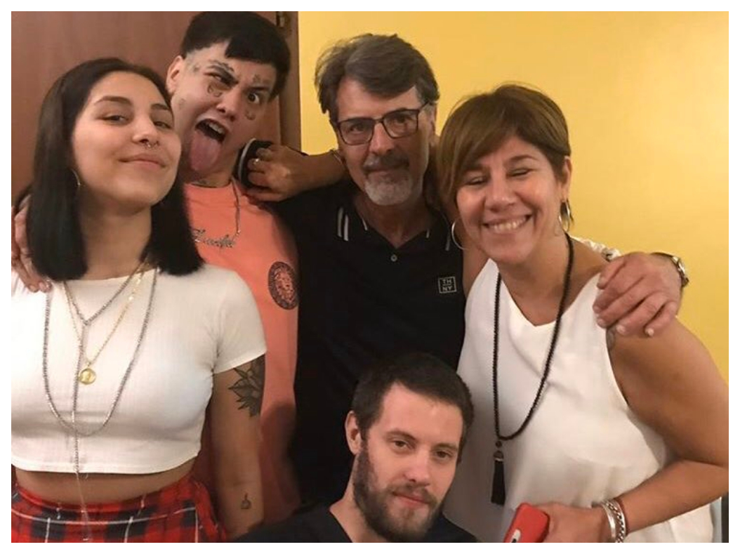 Duki y su círculo más íntimo: cómo esta conformada la familia del ...