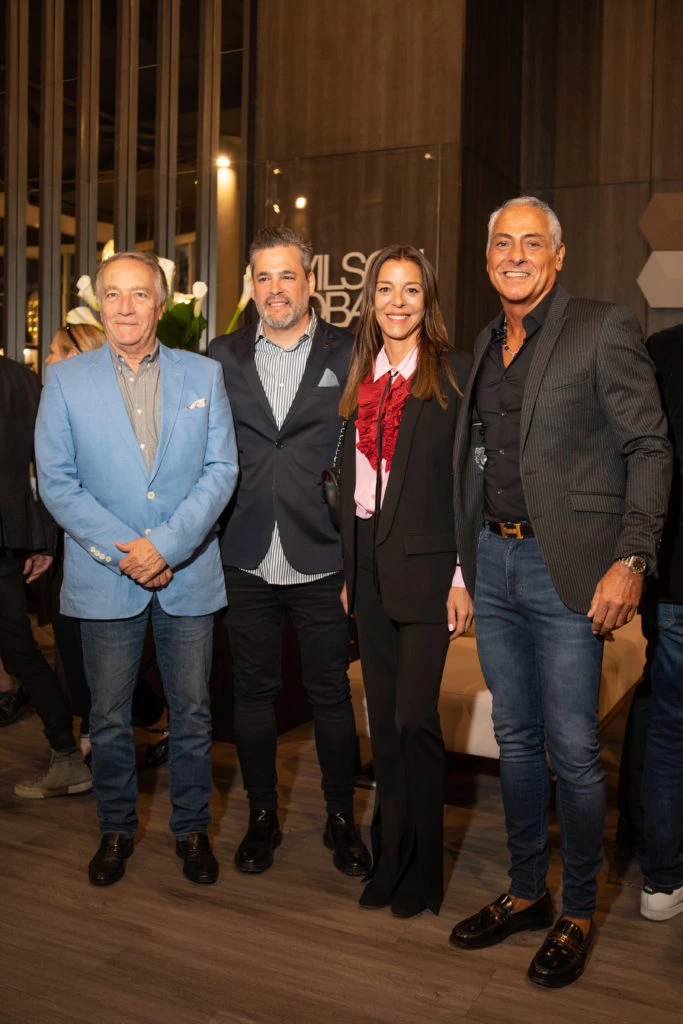 Benjamin Vicuña y Camila Homs coincidieron en la inauguración de Bang ...