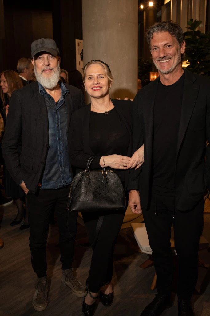 Benjamin Vicuña y Camila Homs coincidieron en la inauguración de Bang ...