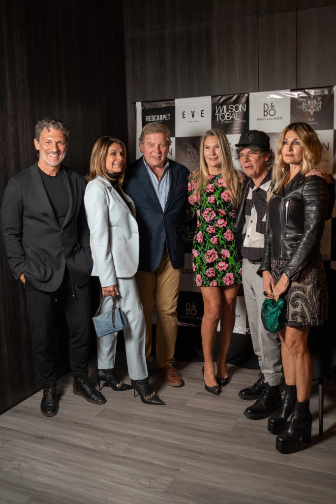 Benjamin Vicuña y Camila Homs coincidieron en la inauguración de Bang ...