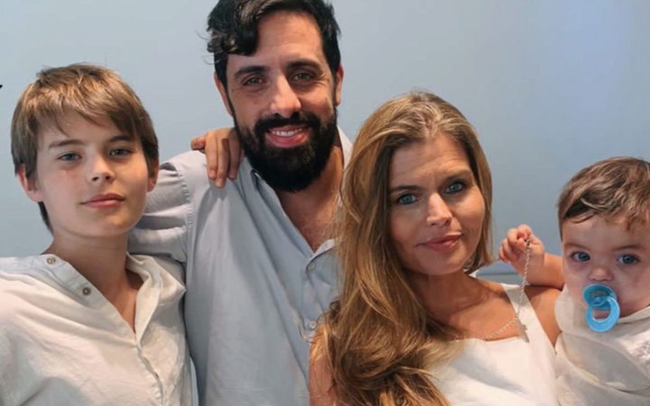 El álbum de fotos del bautismo de Cosimo, el hijo de Angie Balbiani y ...