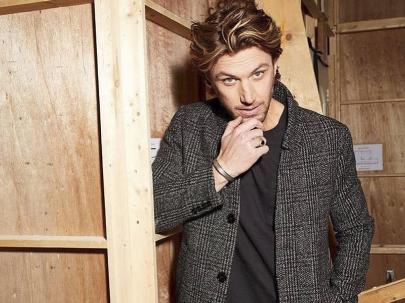 Adam Demos: De albañil a actor exitoso en Netflix, la historia detrás ...