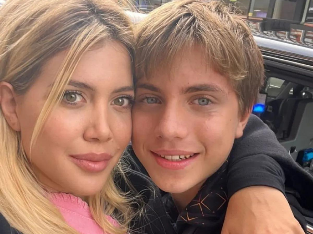 La emoción de Wanda Nara por el cumpleaños de 15 de Valentino López ...