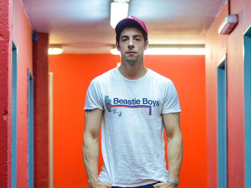 Esteban Lamothe reveló cuál fue su curioso empleo antes de ser actor ...