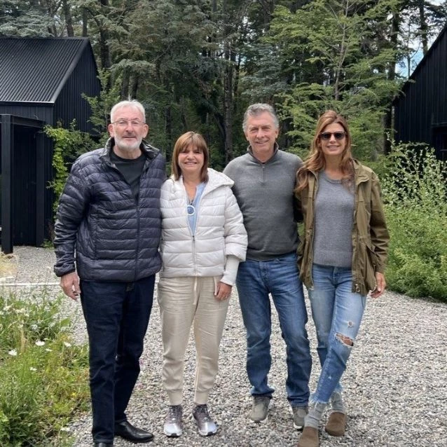 La historia de amor secreta y sin registro civil de Patricia Bullrich y ...