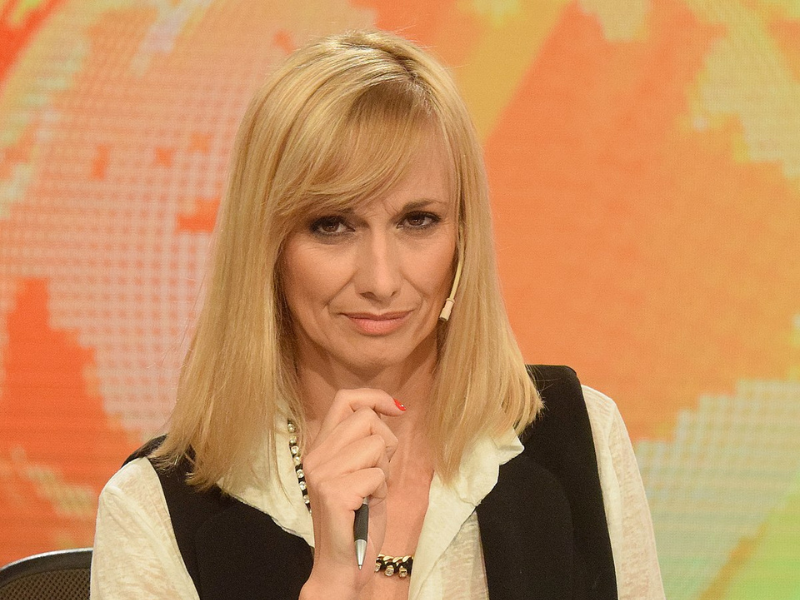 Karin Cohen ruega que se deje de hablar de su pasado con Andino – GENTE ...