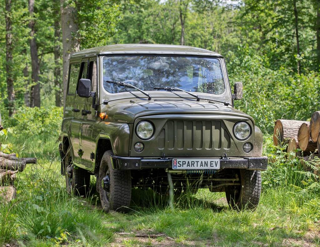 MWM Spartan EV: El todoterreno eléctrico checo de estilo clásico ...