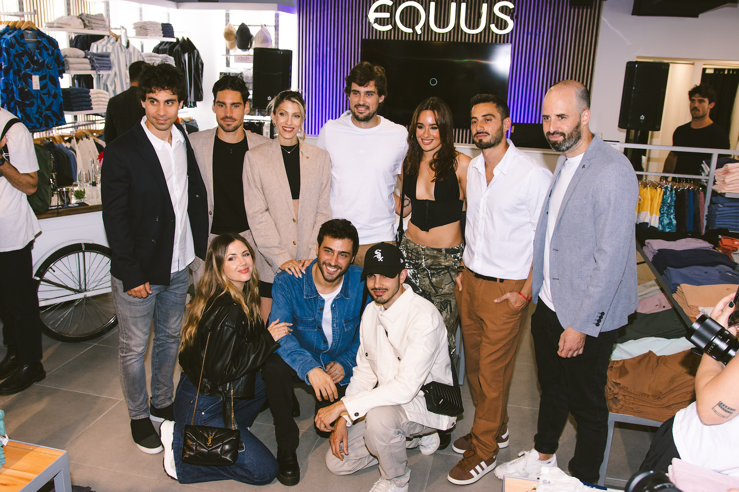Invitados de lujo y un desfile inédito: Equus inauguró su nueva tienda ...
