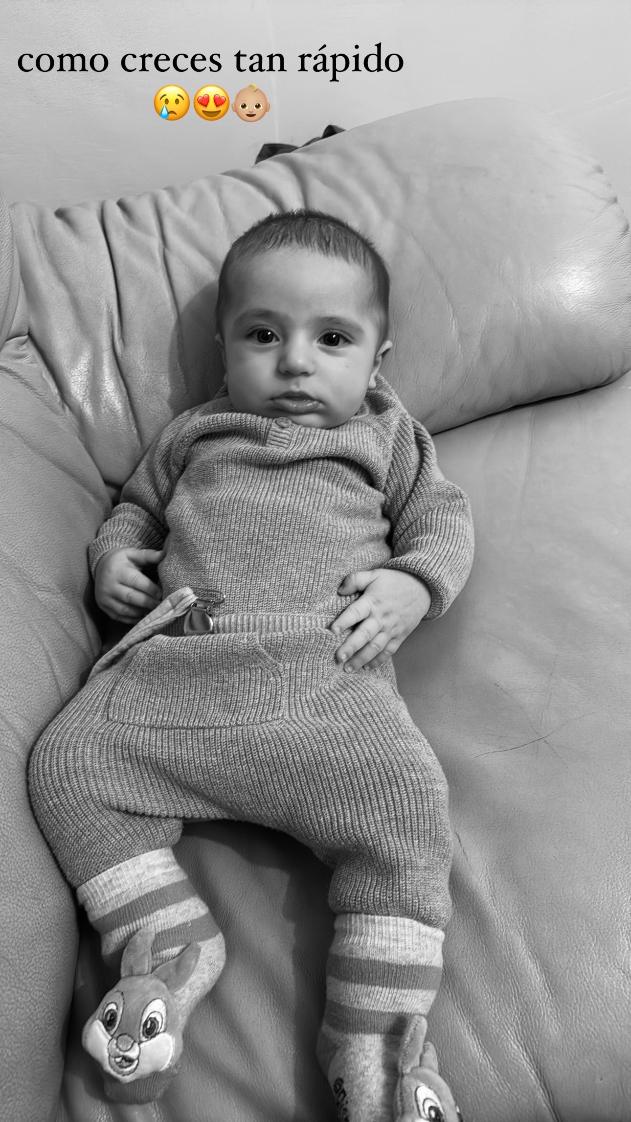 Alejandro Garnacho compartió una tierna foto de Enzo, el hijo que tuvo ...