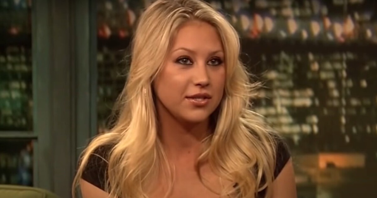 Anna Kournikova, esposa de Enrique Iglesias, reapareció tras 2 años ...