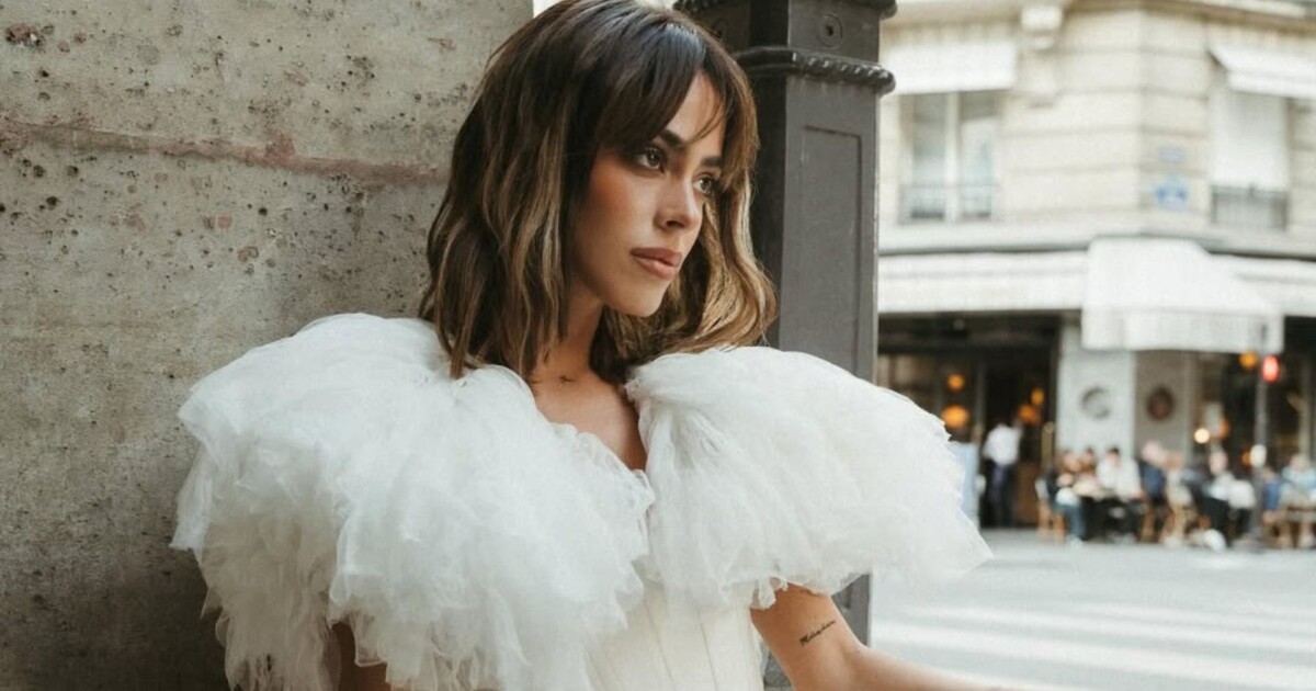"Melena negra azabache": el radical cambio de look de Tini Stoessel que ...