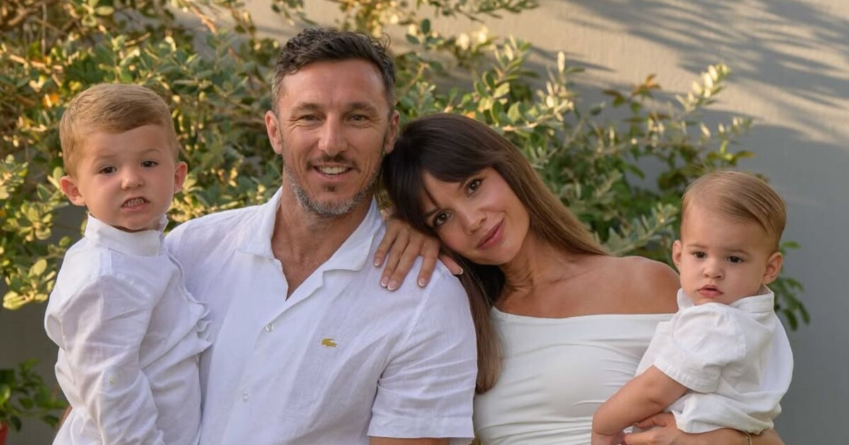 Festejo en Grecia y fotos soñadas: así fue el especial bautismo del ...