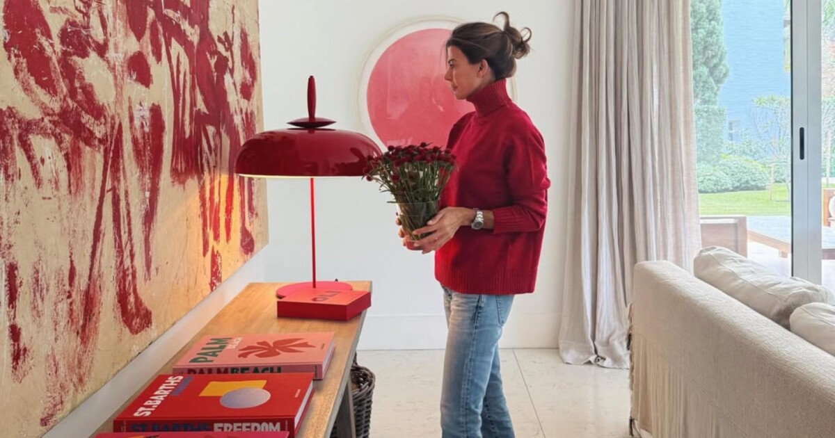 “La casa-biblioteca” de Juliana Awada: el detalle deco de su comedor y ...