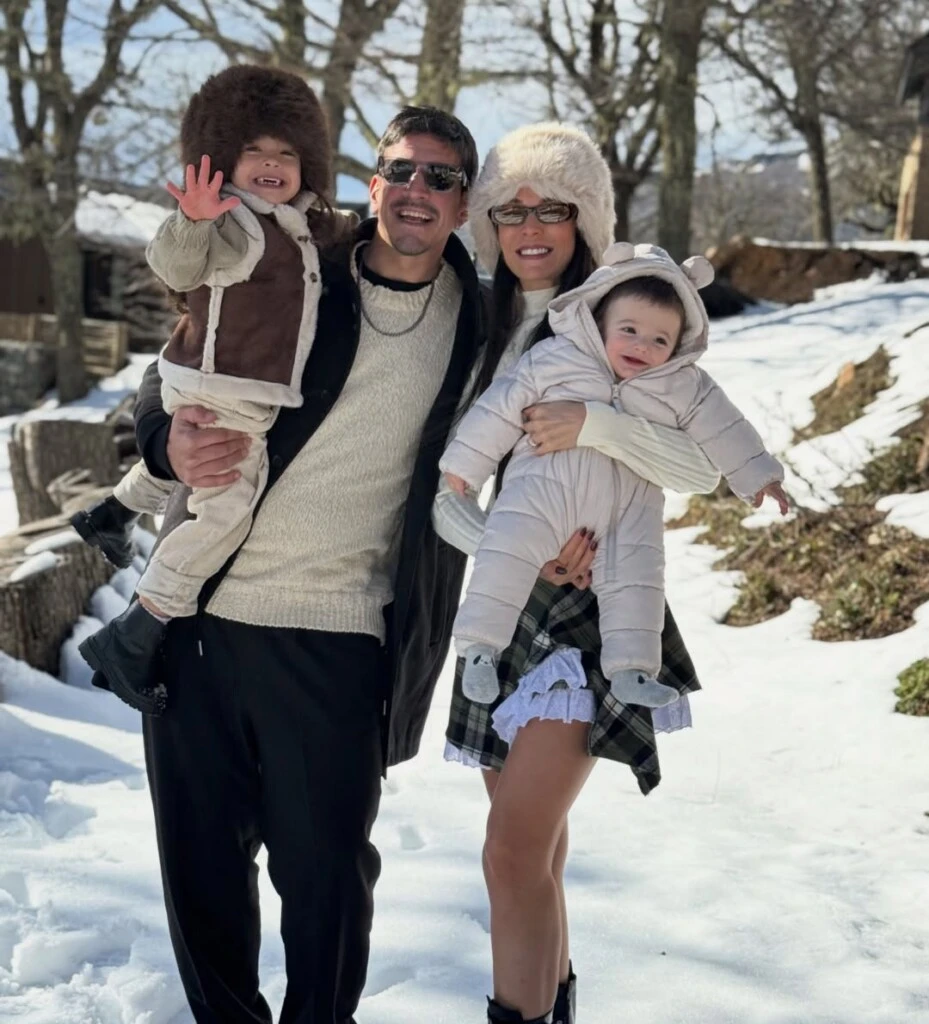 El álbum de fotos de las vacaciones familiares de la China Ansa: nieve ...